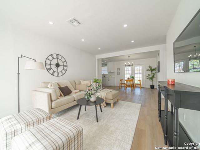 4339 Waikiki Dr