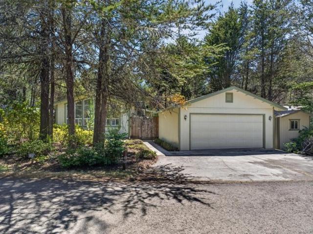 43300 Little River Airport Rd Spc 40, Little River, CA 95456