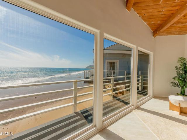 43300 Pacific Coast Hwy, Malibu, CA 90265 | MLS #226001 VC