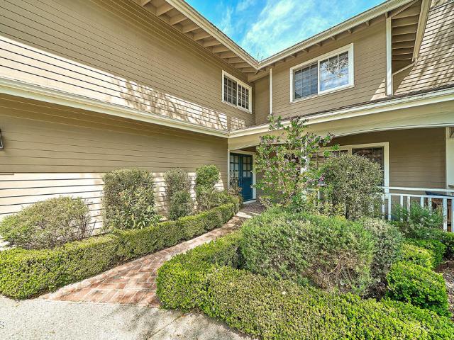 4330 Bel Air Dr, La Canada Flintridge, CA 91011 | MLS #P1 26873 | Compass
