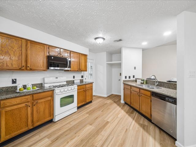 4330 Glen Avon Drive