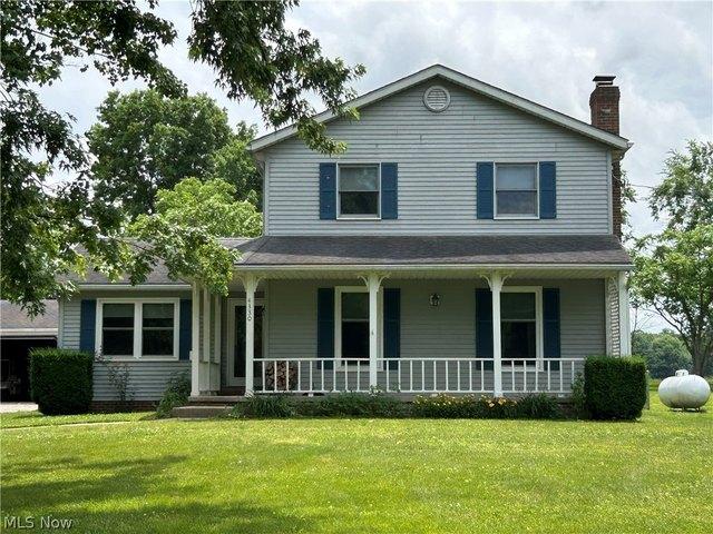 4330 Laubert Rd, Atwater, OH 44201