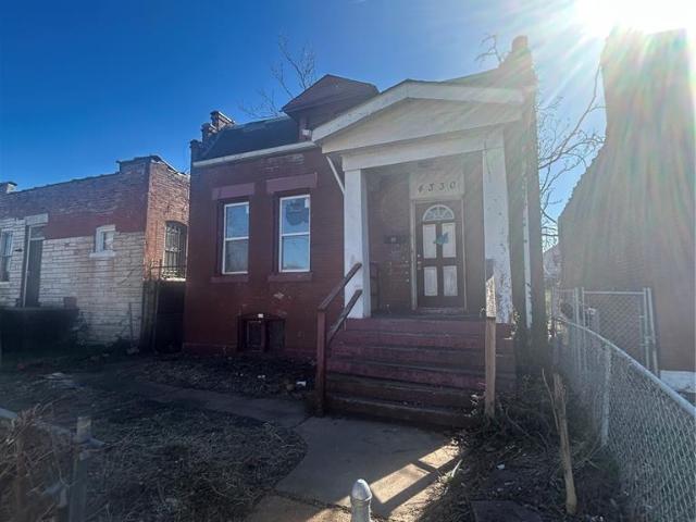 4330 Penrose St, Louis, MO 63115 | MLS #26017 | Compass
