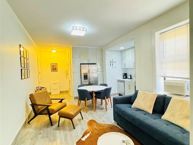 4330 46th Street 1K