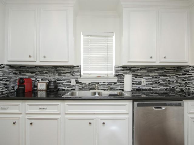 4331 Marina St, Unit B, Houston, TX 77007 | MLS #88865 | Compass