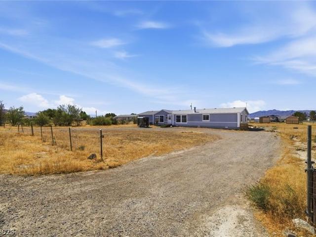 4331 W Retread Rd, Pahrump, NV 89048