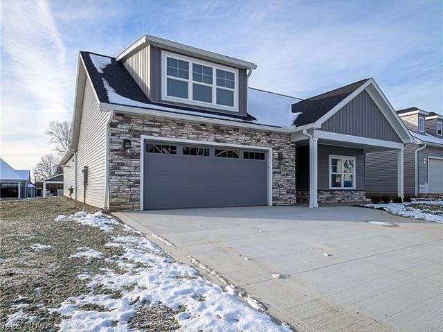 4332 Evergreen Ct, North Canton, OH 44720