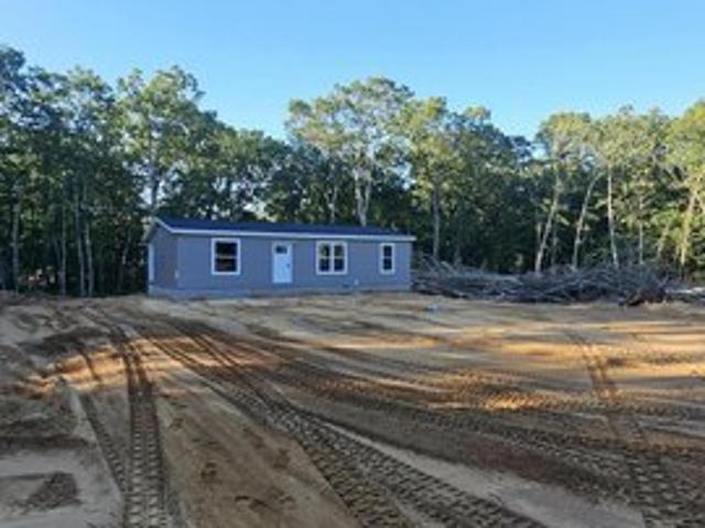 4333 Macdougall Dr, Allegan, MI 49010