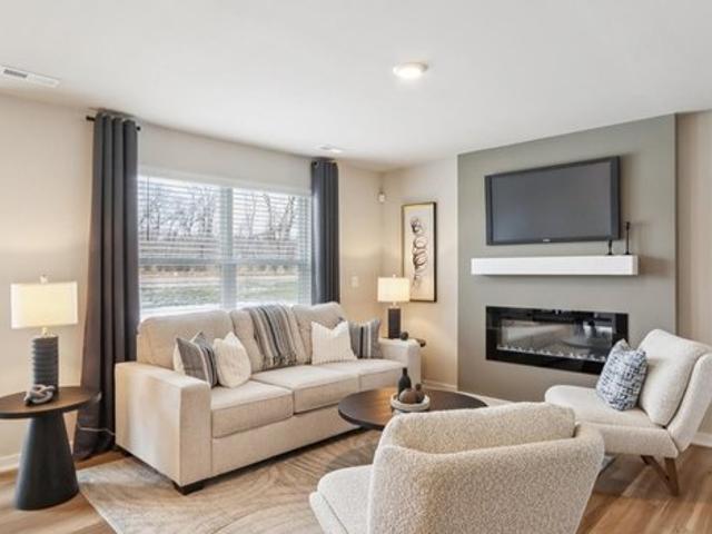 4333 NE Spear Ln, Ankeny, IA 50021