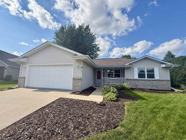 4333 Fieldcrest Dr, Janesville, WI 53546