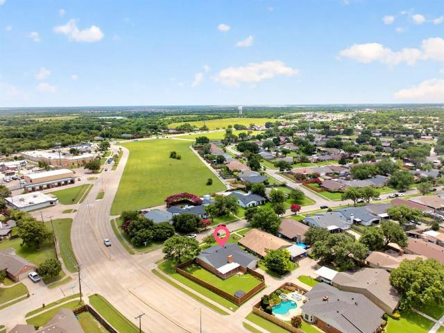 4333 Woodbluff Drive