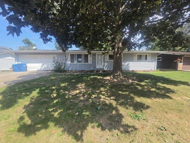 433 25th Ave, East Moline, IL 61244