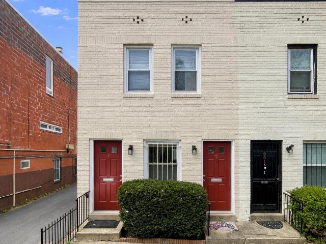 433 43 th St SE, Washington, DC 20003 | MLS #DCDC2254