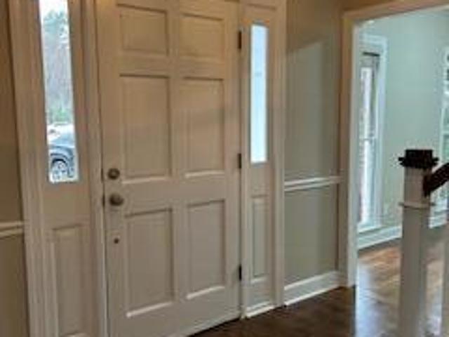 433 Cambridge Circle