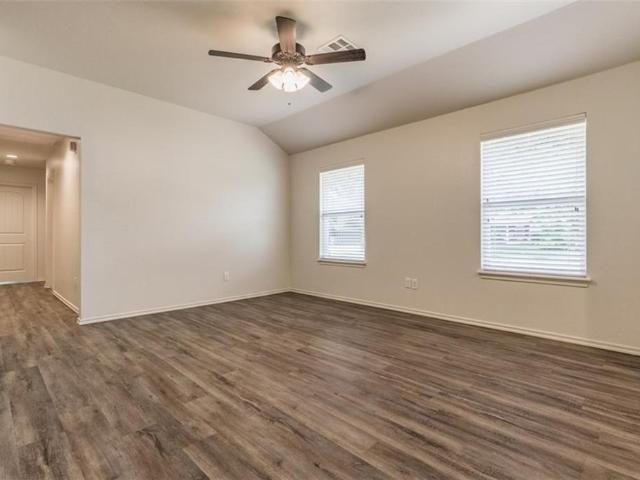 433 Chalk Hill Court