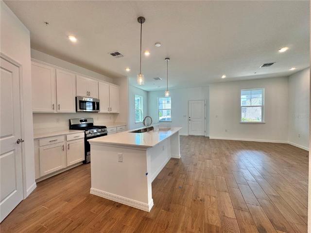 433 Belmond Dr, DeBary, FL 32713 | MLS #O6403 | Compass