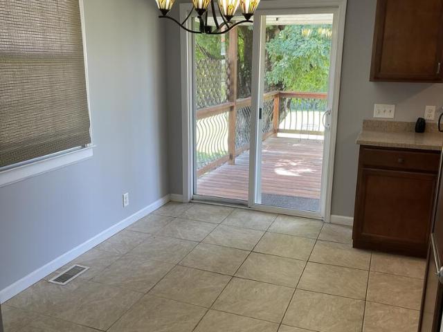 433 Bradley dr