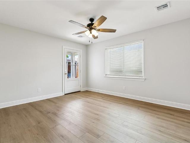433 Greenmount Drive # B