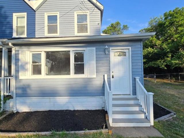 433 E Maple Ave, Lindenwold, NJ 08021