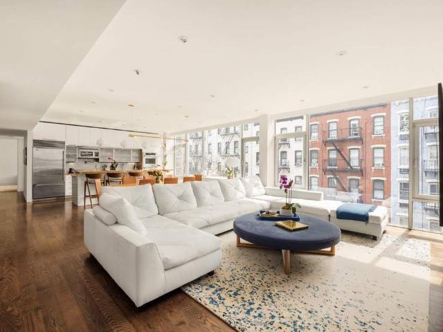 433 East 74th Street, New York, NY