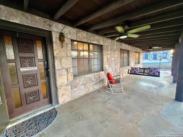 433 Fort Clark Rd, Brackettville, TX 78832 | MLS #1928