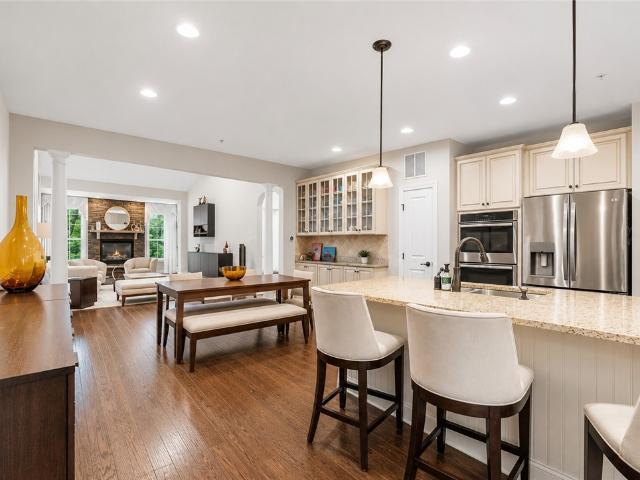 433 Fairmont Dr