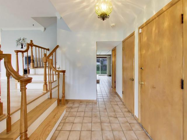 433 Kinkaid Court