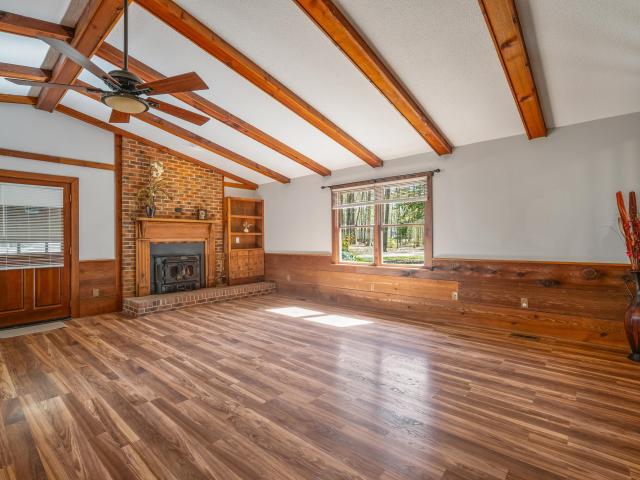 433 Holly Oak Court