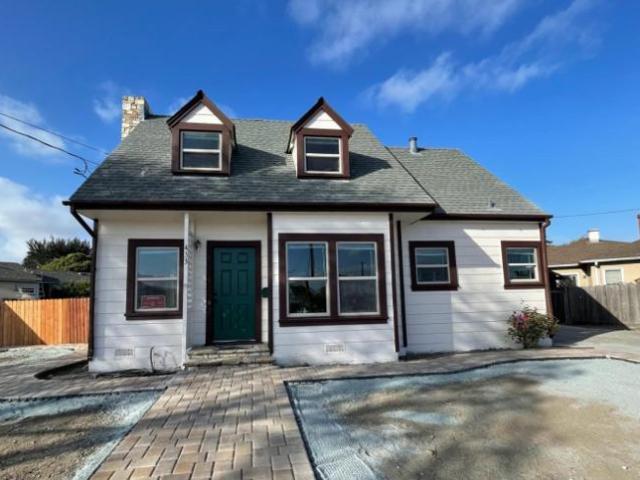 433 Homestead Ave, Salinas, CA 93901 in Salinas, California