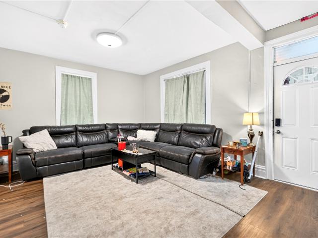 433 Harrison Ave