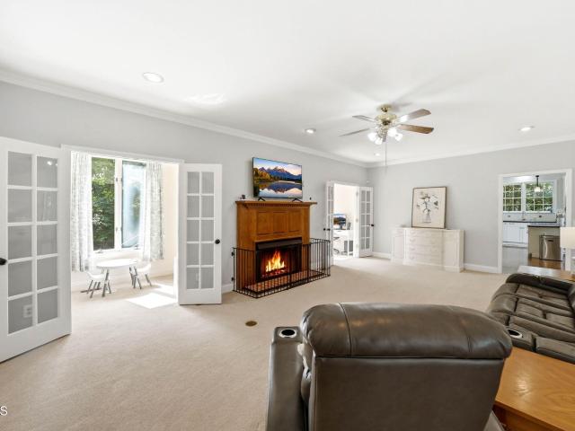 433 High Ridge Road