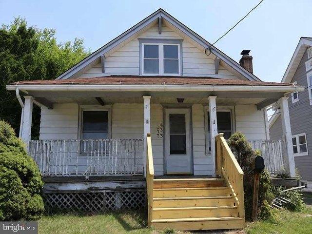 433 Highland Ave, Westville, NJ 08093