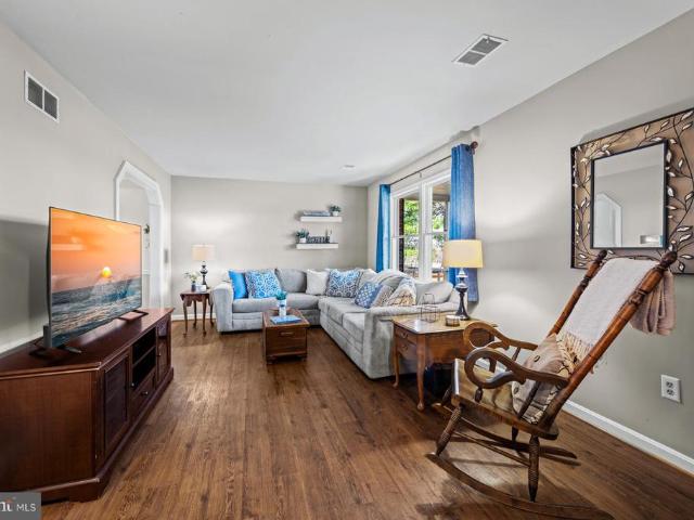 433 Obrecht Road