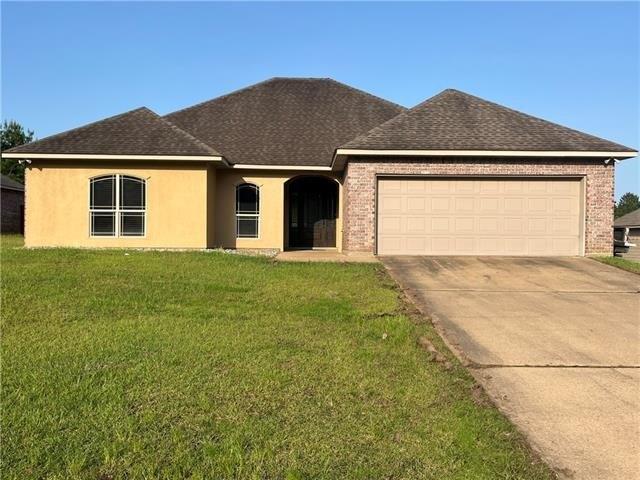 433 Ocho Rios Dr, Pineville, LA 71360