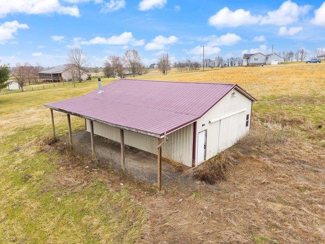 433 Lake View Rd, Ewing, KY 41039