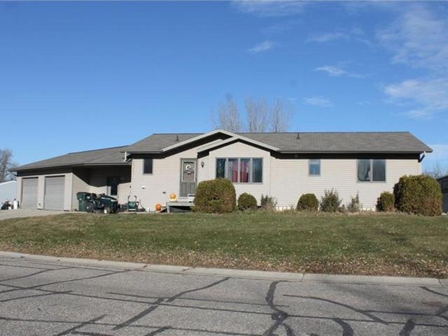 433 Main St NW, Evansville, MN 56326