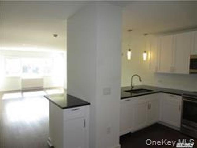 433 Main Street 308