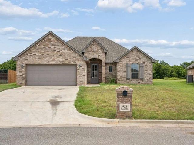 433 N Creekside Dr, Cache, OK 73527