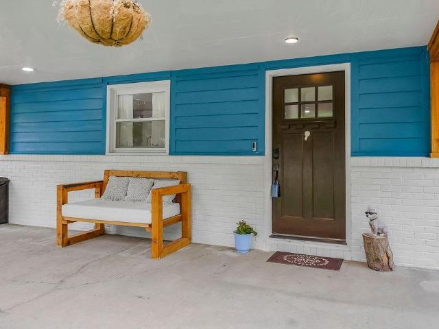 433 S 76th St, Kansas City, KS 66111 | MLS #2615 | Compass