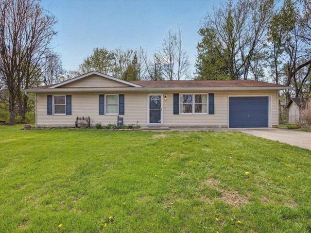 433 S Tulip Tree Ct, Ellettsville, IN 47429