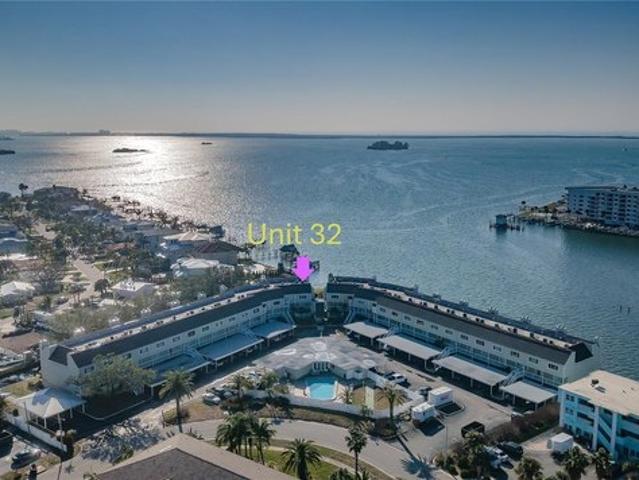 433 S Paula Dr Apt 32, Dunedin, FL 34698