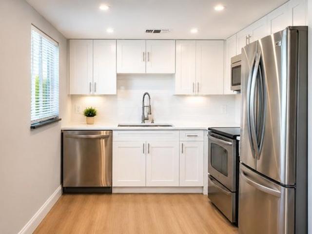 433 Saxony J Way, Delray Beach, FL 33446