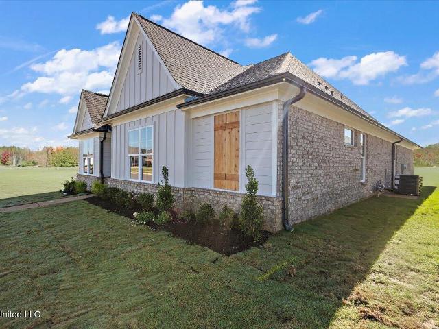 433 Sunflower Street