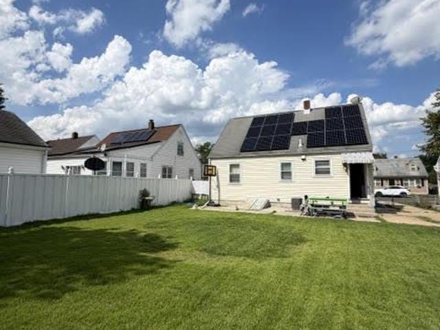 433 Randall Avenue
