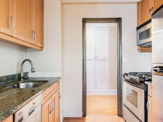 433 W 34th Street 7A