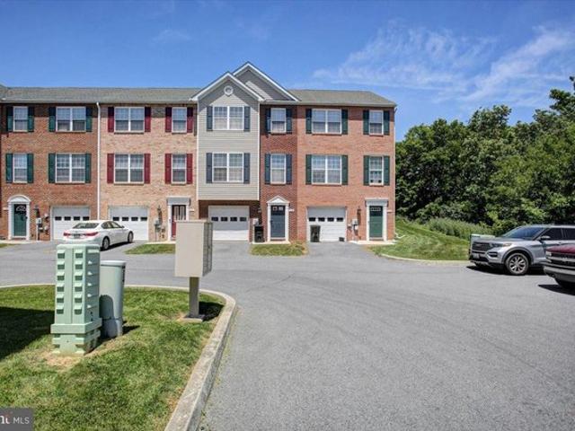 433 W Baltimore St Apt B, Greencastle, PA 17225