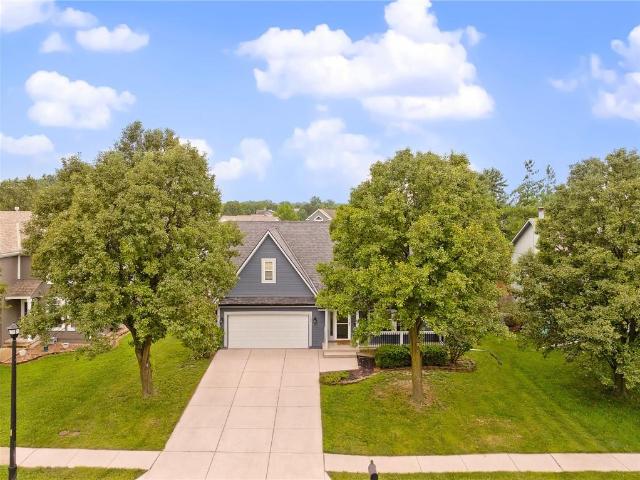 433 W Bluebird Street