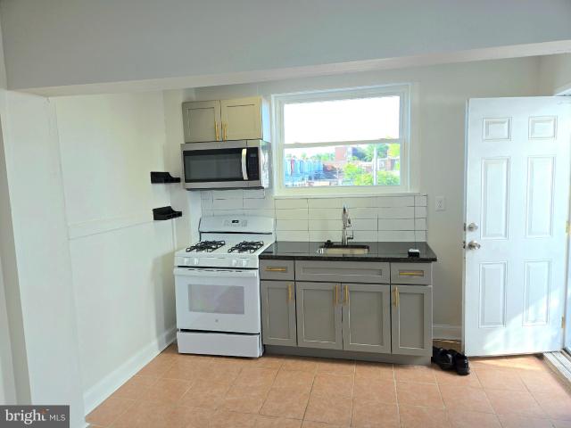 433 W Chew Ave, Philadelphia, PA 19120 | Compass