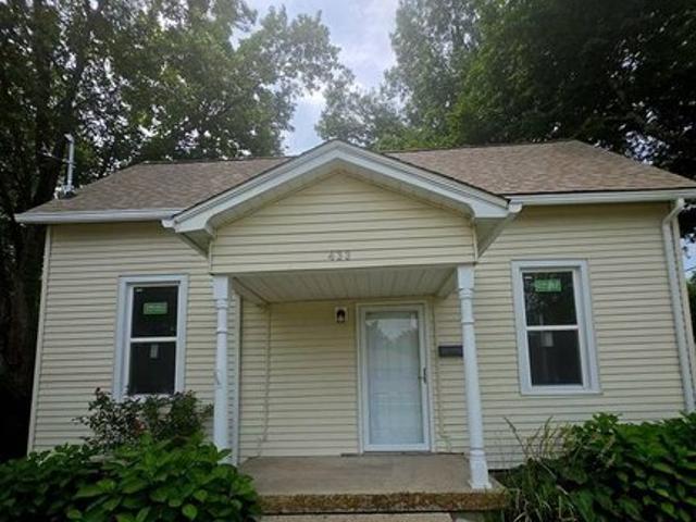 433 W Elm St, Olney, IL 62450