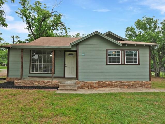 433 W Hampton Ave, De Leon, TX 76444